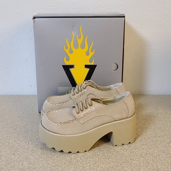 Volatile | Shoes | Ladies Volatile Shag Shoes | Poshmark